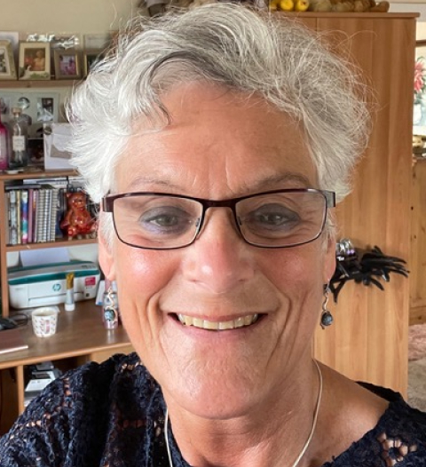 About Us - Dramatic - Freedom Through Acting